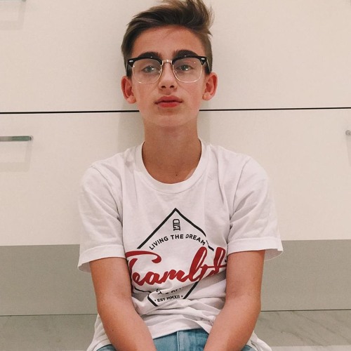 Stream Johnny Orlando | Listen to Johnny Orlando's Justin beibers ...
