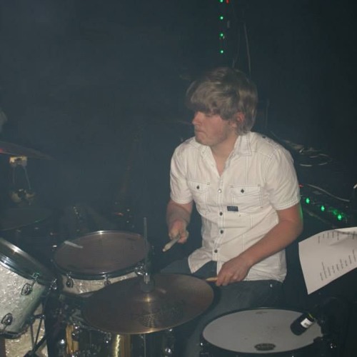 Stream Skata Tones, Red Light (Live Cover) by Appleton Drums | Listen ...