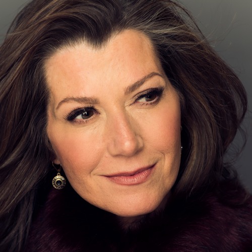 Stream Amy Grant talks to Lauren Daigle about creating an inner circle ...