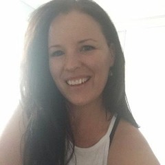 Deb Davie's Instagram, Twitter & Facebook on IDCrawl