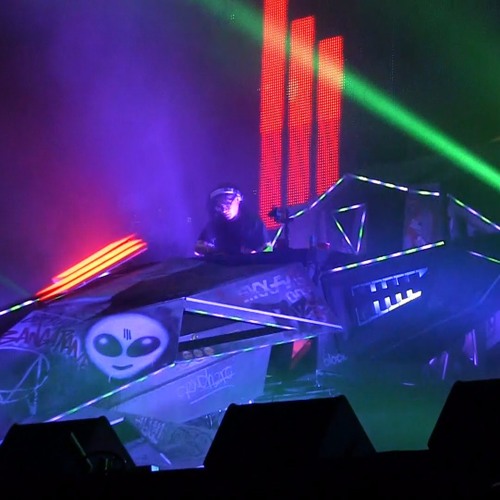 Stream Scary Monsters And Nice Sprites & Scary Bolly Dub (Dj Nick ...