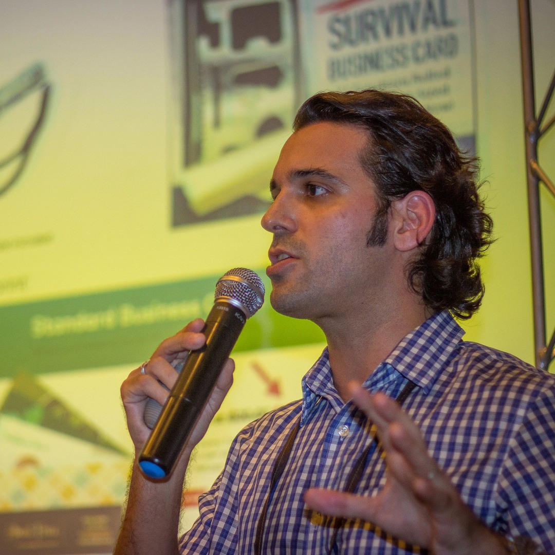 Stream episode WTF is Growth Hacking? Viral Growth? Casos Fantásticos ...