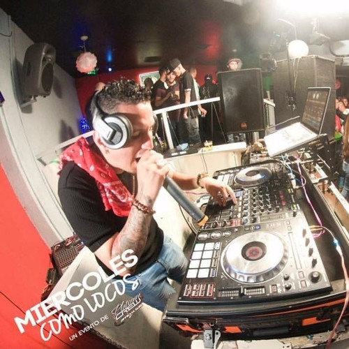 Stream DJ CUILO LIVE-SARDINAL GUANACASTE COSTA RICA-30 - 12 - 2016 by ...