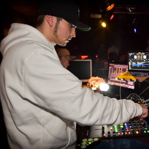 Stream DJ D-EAZY - Dancehall Vol. 2 by DJ D-EAZY | Listen online for ...