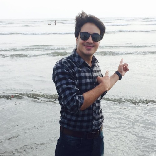 Stream interview with imran hassan by RJ Zeeshan Nasir | Listen online ...