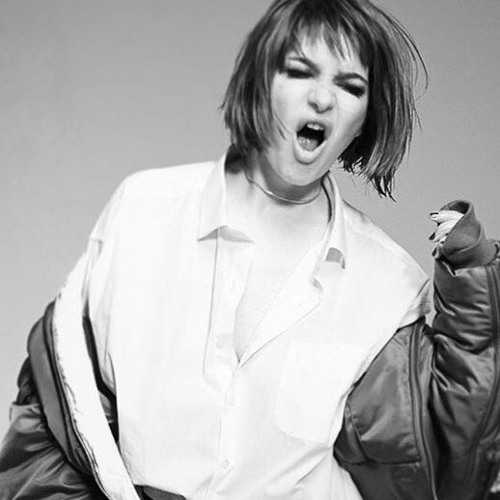 Stream GG "Never Seen Me Dance" by GG Singer/Official group | Listen ...