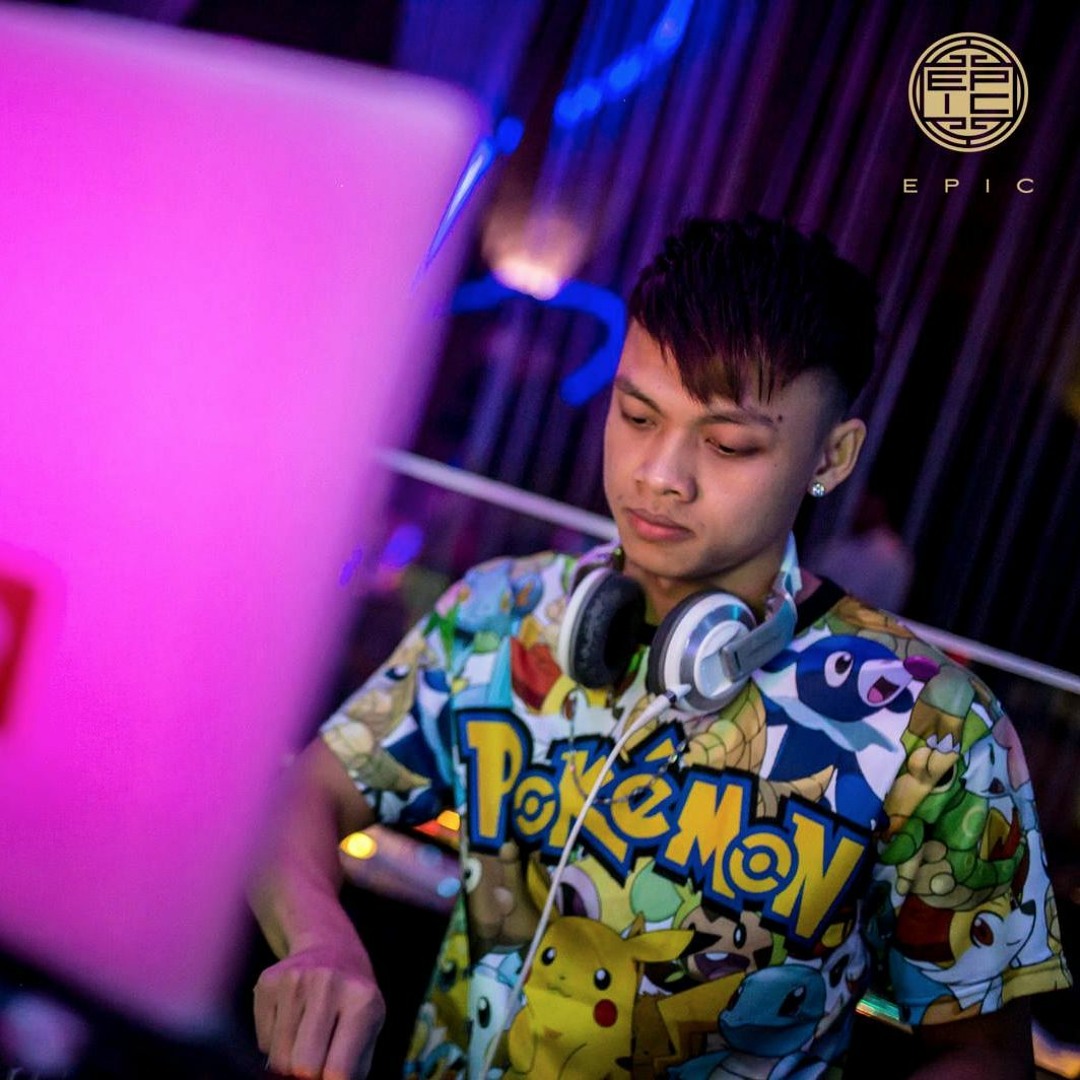 Stream DJ LONG 2025 | Listen to Copy of 2/1/2025 Dj Viet Producer ...