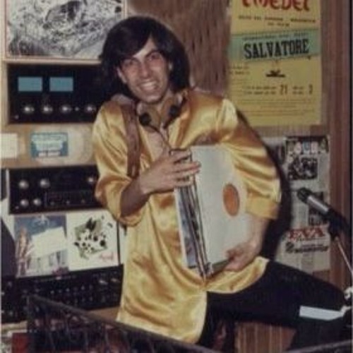 Stream Magic Waves | Listen to Casco/Salvatore Cusato Mixes playlist ...