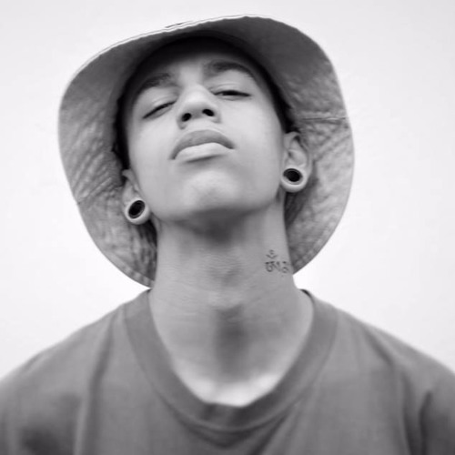 Stream Felicidad Inefable - Micro TDH by Alexander | Listen online for ...