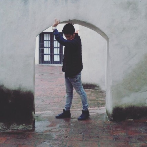 Stream // Axel Gr. // Session 9 // CDMX // Flying heads // by Axel Gr | Listen online for free ...