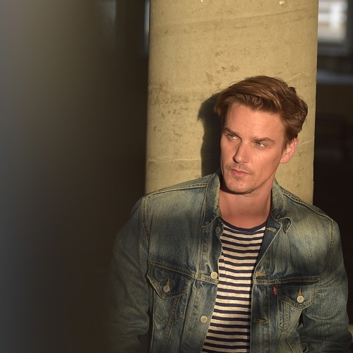 Stream I Can't Keep On Missing You by Riley Smith | Listen online for ...