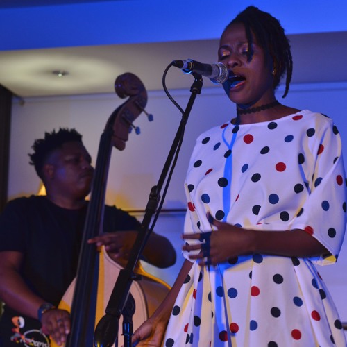 Stream Asanda Bam - Ndakusowa by Cue Radio | Listen online for free on ...