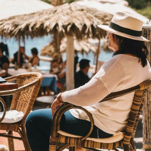 Stream 15. Cari Torres - Co-owner and steadfast host of Es Xarcu ...