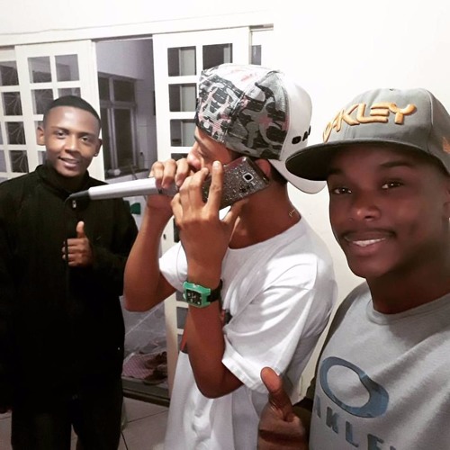 Stream PUTARIA PRO DJ MK - MC'S DUNCÃO , G1 , PRETINHO E MK (DJ - MK) by mk | Listen online for ...