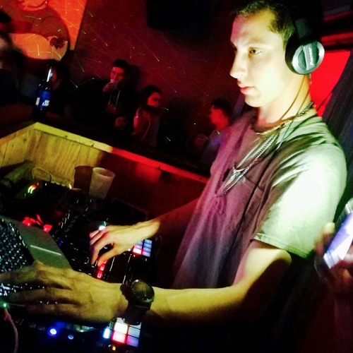 Stream House Mix July 2017 by DJ Jake Low | Listen online for free on ...