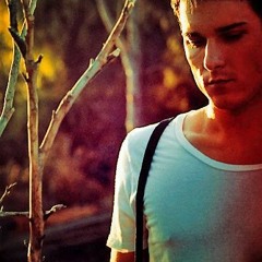 Noah Roth's Instagram, Twitter & Facebook on IDCrawl