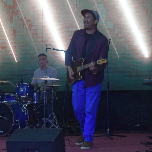 Stream Alas De Paloma Pista - Charlie Cabrera by Charlie Cabrera ...