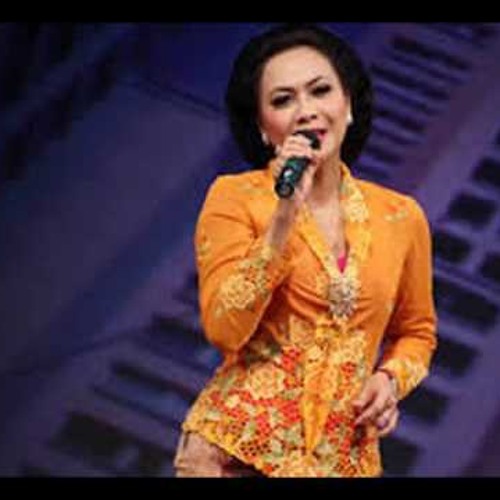 Stream SUNDARI SOEKOTJO KERONCONG PERJUANGAN (TEMBANG KENANGAN ...