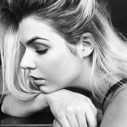 Stream Renata Cast - Unforgettable X One Dance by renatacast | Listen ...