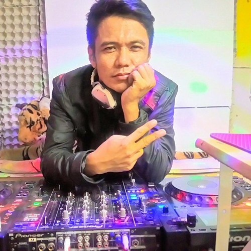Stream Go Dj! go Dj! Go dJERRY go!!! by 2016 bootleg Mangilala | Listen ...