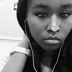 Mia Collins's Instagram, Twitter & Facebook on IDCrawl