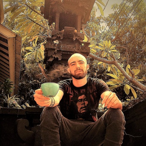 Stream LonelyBoy (feat. Thom Higgins) by OvlacMusic | Listen online for ...