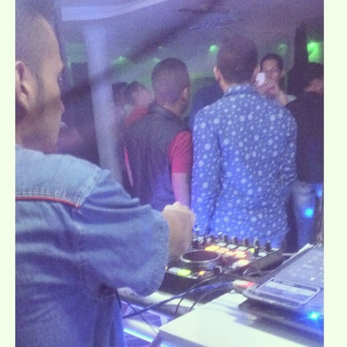 Stream MERENGUE ELECTRONICO MIX @AngelCerrudoDj by DJ Angel Cerrudo ...