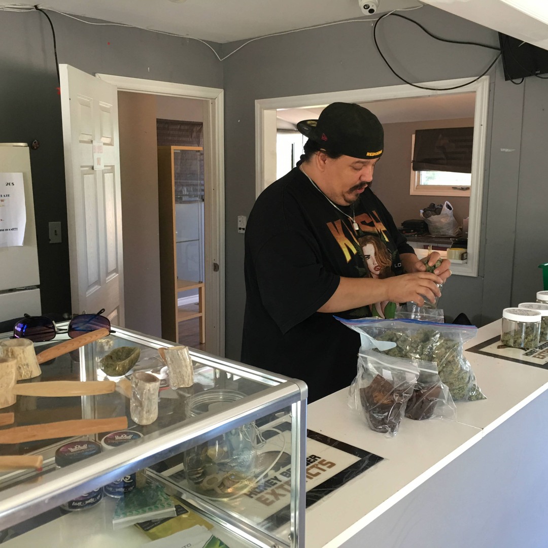 Stream Jeff Hawk discusses Six Nations cannabis meeting by Real People ...