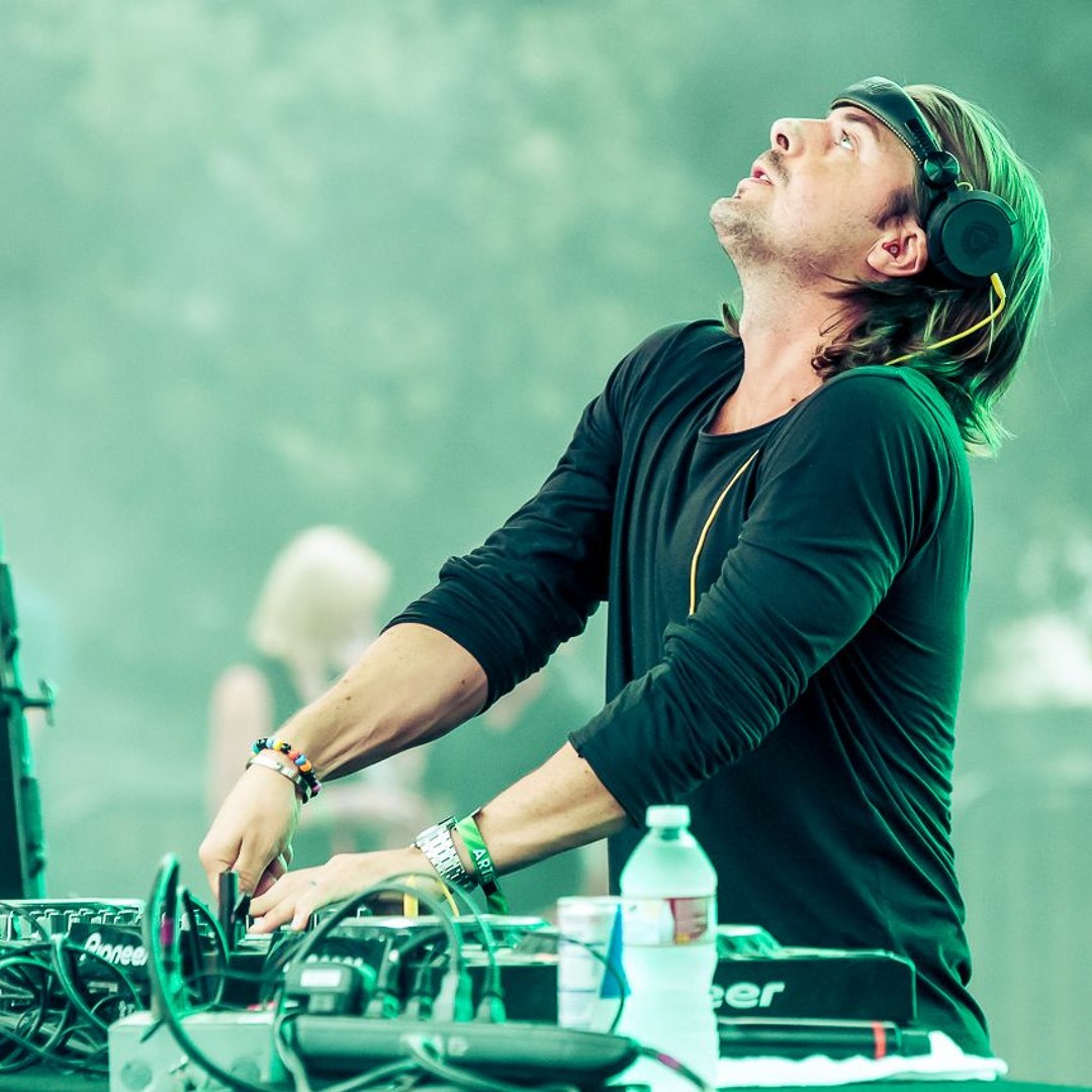 Stream Axwell - Tomorrowland 2017 by danmoon888 | Listen online for ...