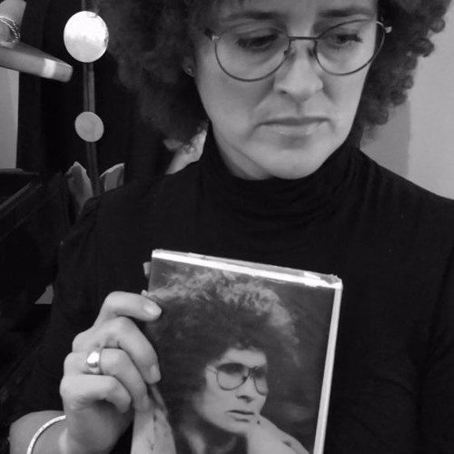 Stream Laura Kelly - I Dance & Dance And Smile & Smile. (Dory Previn ...