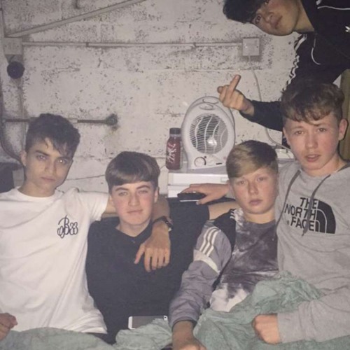 Stream Let Her Go (bootleg) by Ruairi Murphy | Listen online for free ...