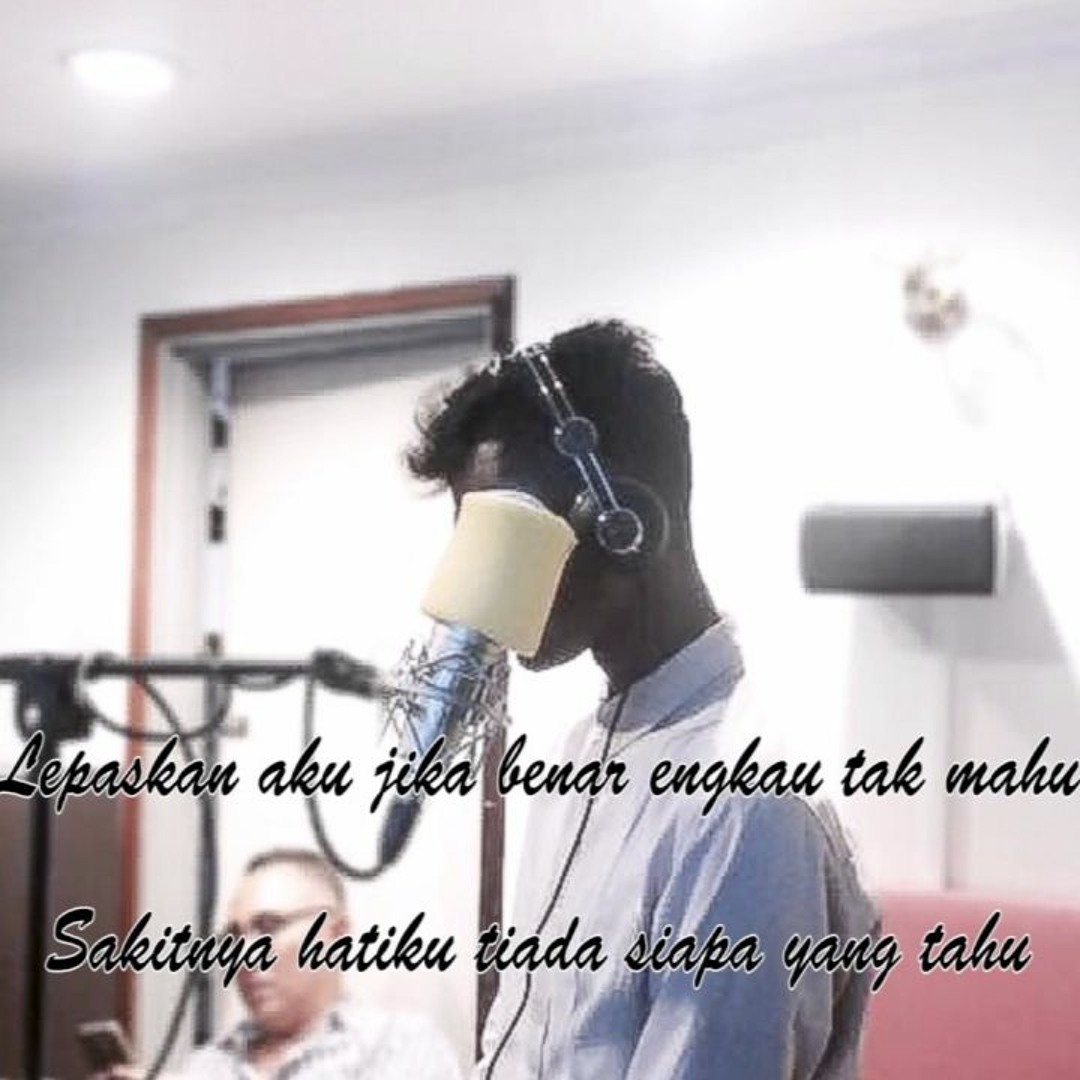 Stream Adzrin - Bukan Yang Terbaik (Lyrics Video) by Ahmad Syahmi 99 ...