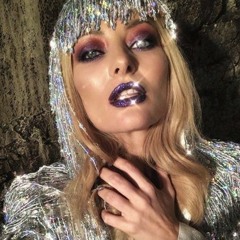 Violeta Munteanu's Instagram, Twitter & Facebook on IDCrawl