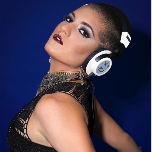 Stream Sara Castro Present Do Your Groove by SaraCastromusic | Listen ...
