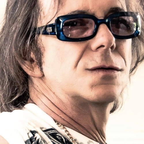 Stream episode Duncan Faure Interview On The Time Machine by ...