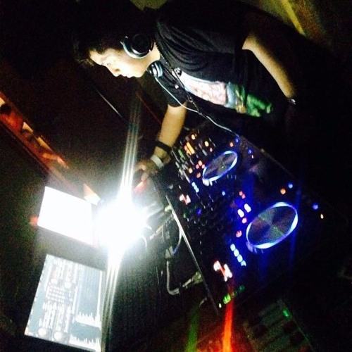 Stream 100 Bpm Kevin Roldan Contigo Dj Renzo by Dj Renzo | Listen ...