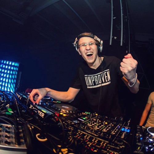 Stream UNPROVEN / TOXIC SICKNESS RESIDENCY SHOW / UNPROVEN PRODUCER ...