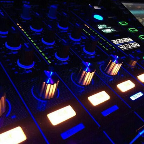 Stream Hip-hop No Limit- DJ SLYYY by Dj SLYYY | Listen online for free ...