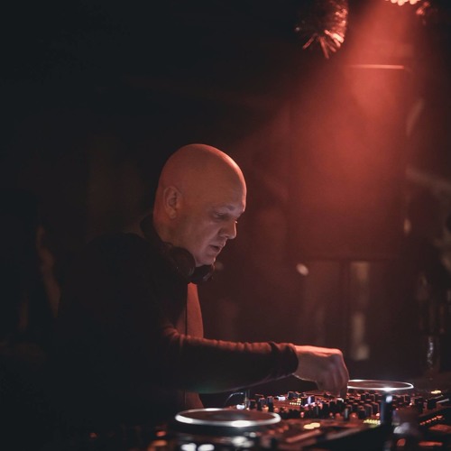 Stream DJ FISH — DHM Podcast #378 (January 2018) by Deep House Moscow ...