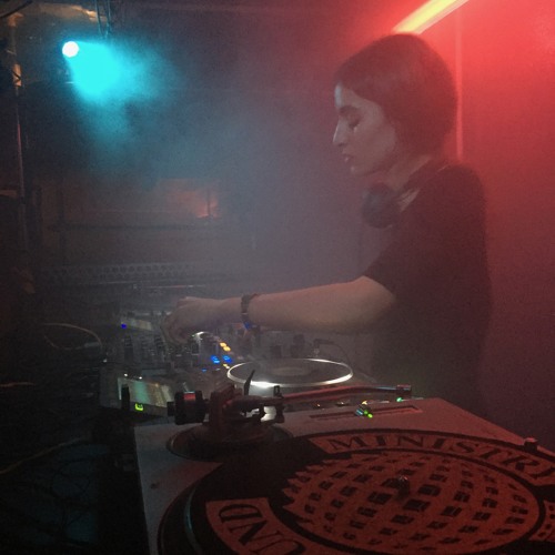 Stream Lea Occhi DJ Set - Chains by Lea Occhi | Listen online for free ...