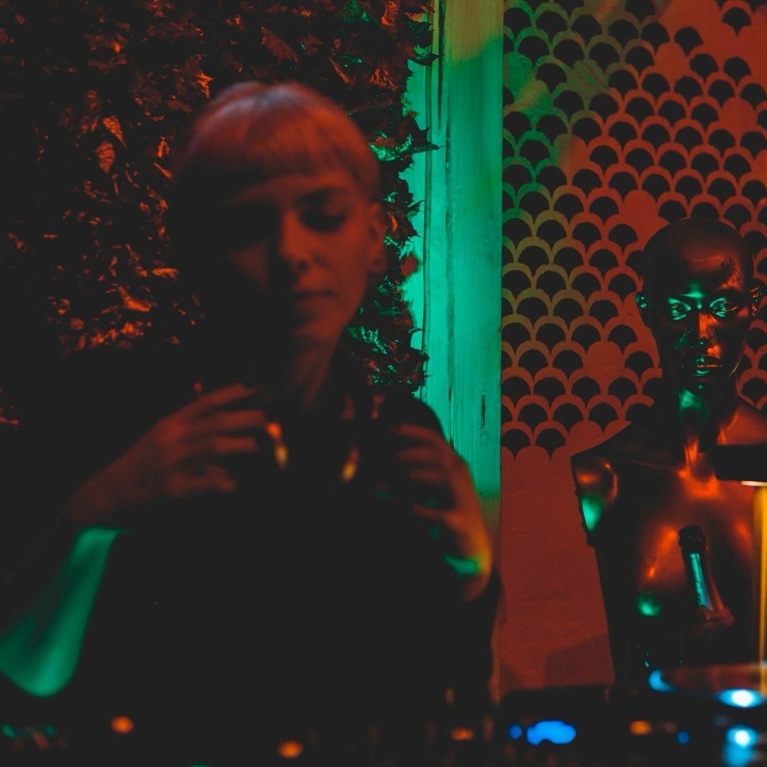 Stream Anna Hanna — DHM Podcast #387 (January 2018) by Deep House ...