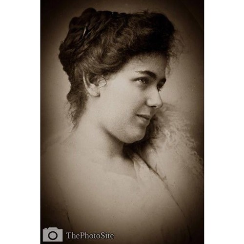 Stream Cécile Chaminade: La Lisonjera (The Flatterer) Op. 50. Yolanda ...