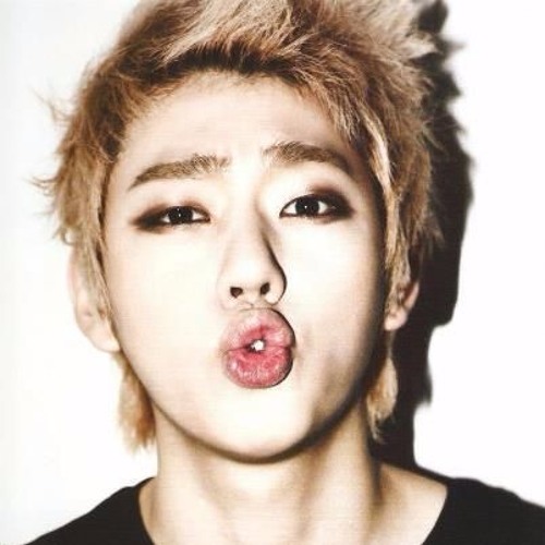 Zico Block B Blonde