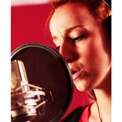 Della - EDM/POP Session Singer Reel by ccibrian.singer | Ccibrian ...