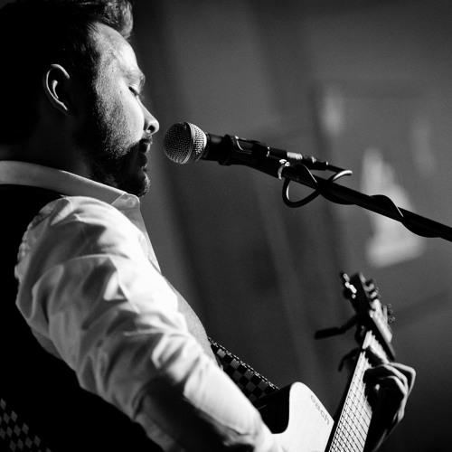 Stream Benji Williams - The Chain - (Fleetwood Mac Cover) by Benji ...