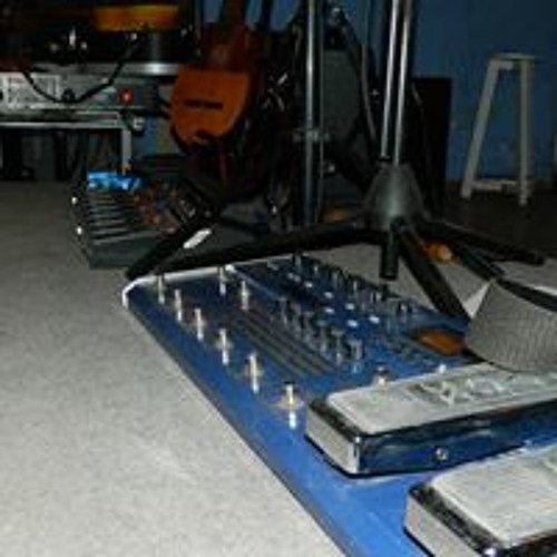 Stream El vuelo del condor by Adrian Palacio | Listen online for free ...