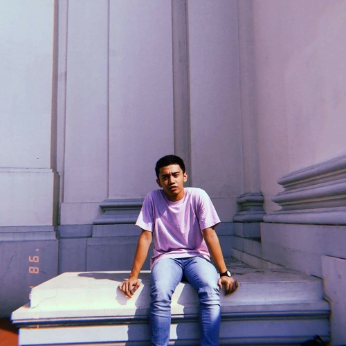 Stream Light blue reminder by Jan-Jan | Listen online for free on ...