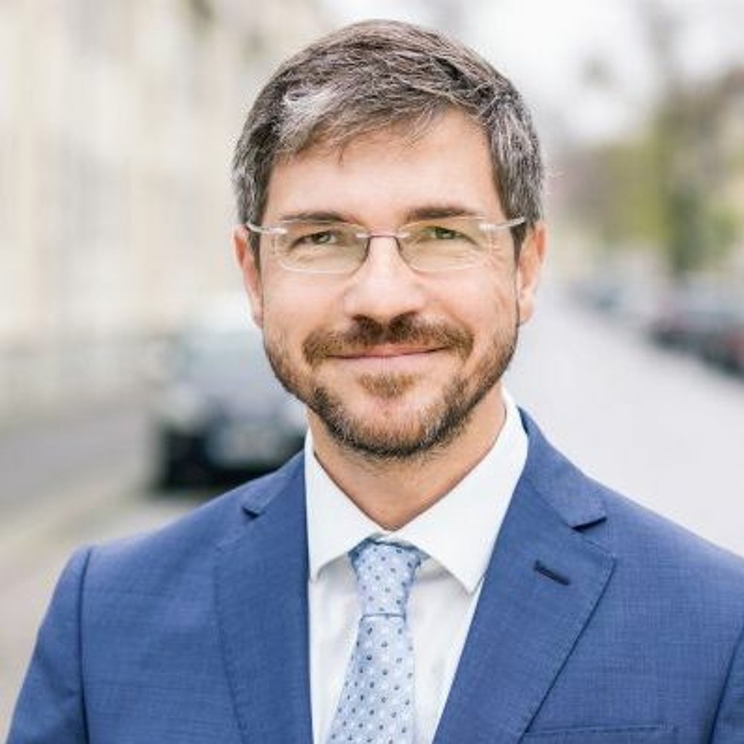 Mike Schubert's Instagram, Twitter & Facebook on IDCrawl