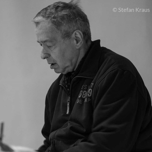 Stream Jaki Liebezeit - a Tribute (live) by Drums Off Chaos | Listen ...