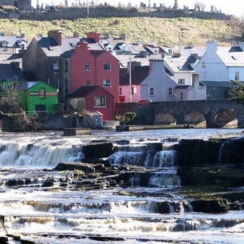 Stream Roisín Garvey Speaking On Morning Focus About The New Ennistymon ...